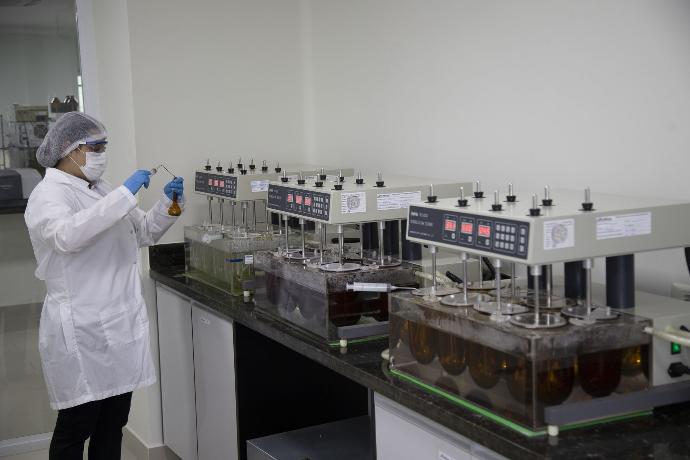 Control de calidad de productos farmacéuticos y domisanitarios ...